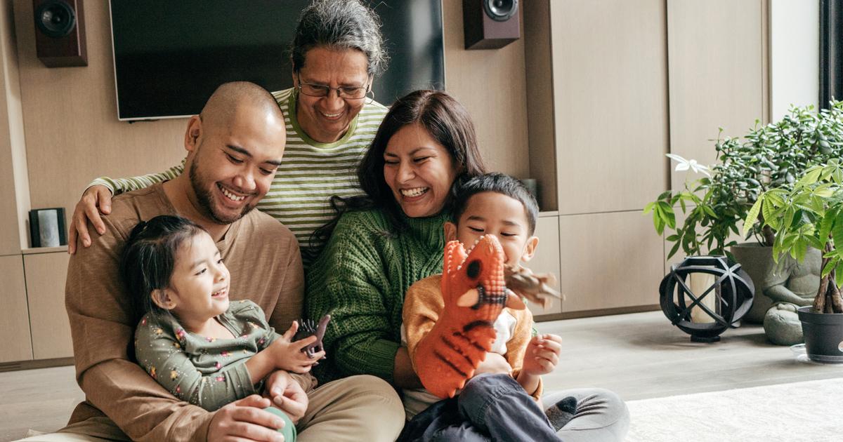 Green Card Through Marriage vs Family-Based Immigration: Which One Is ...